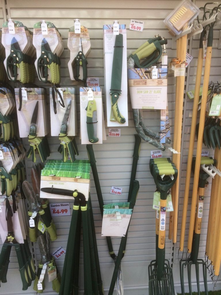 Garden Tools - Sharnford Garden Centre